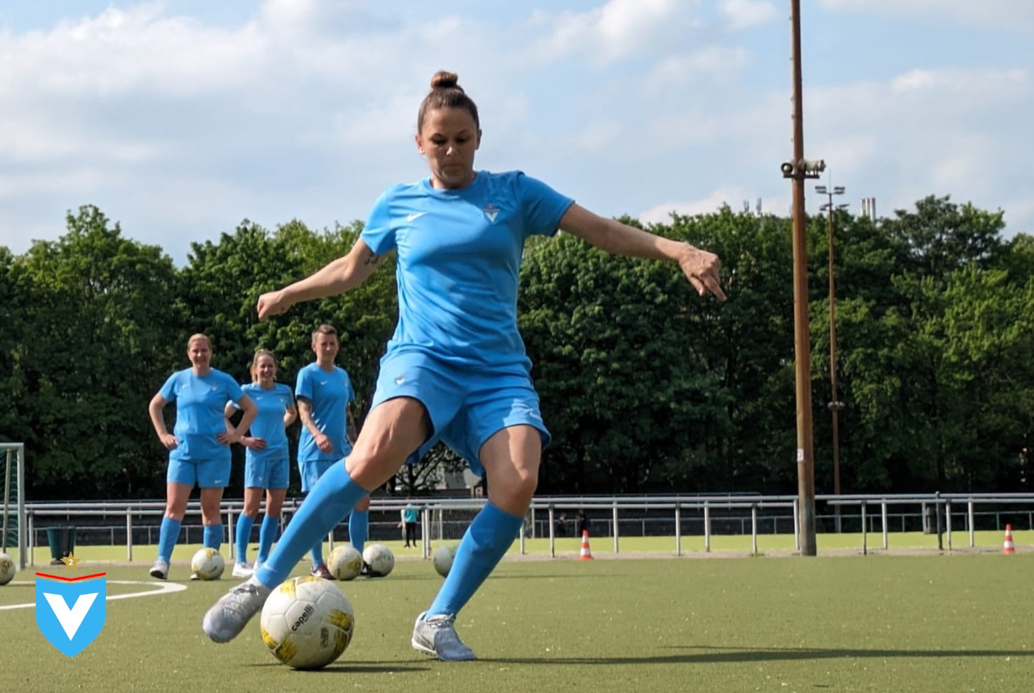 Bax mit Hattrick: 7er-Frauen feiern 5:1-Auswärtssieg – Viktoria Berlin